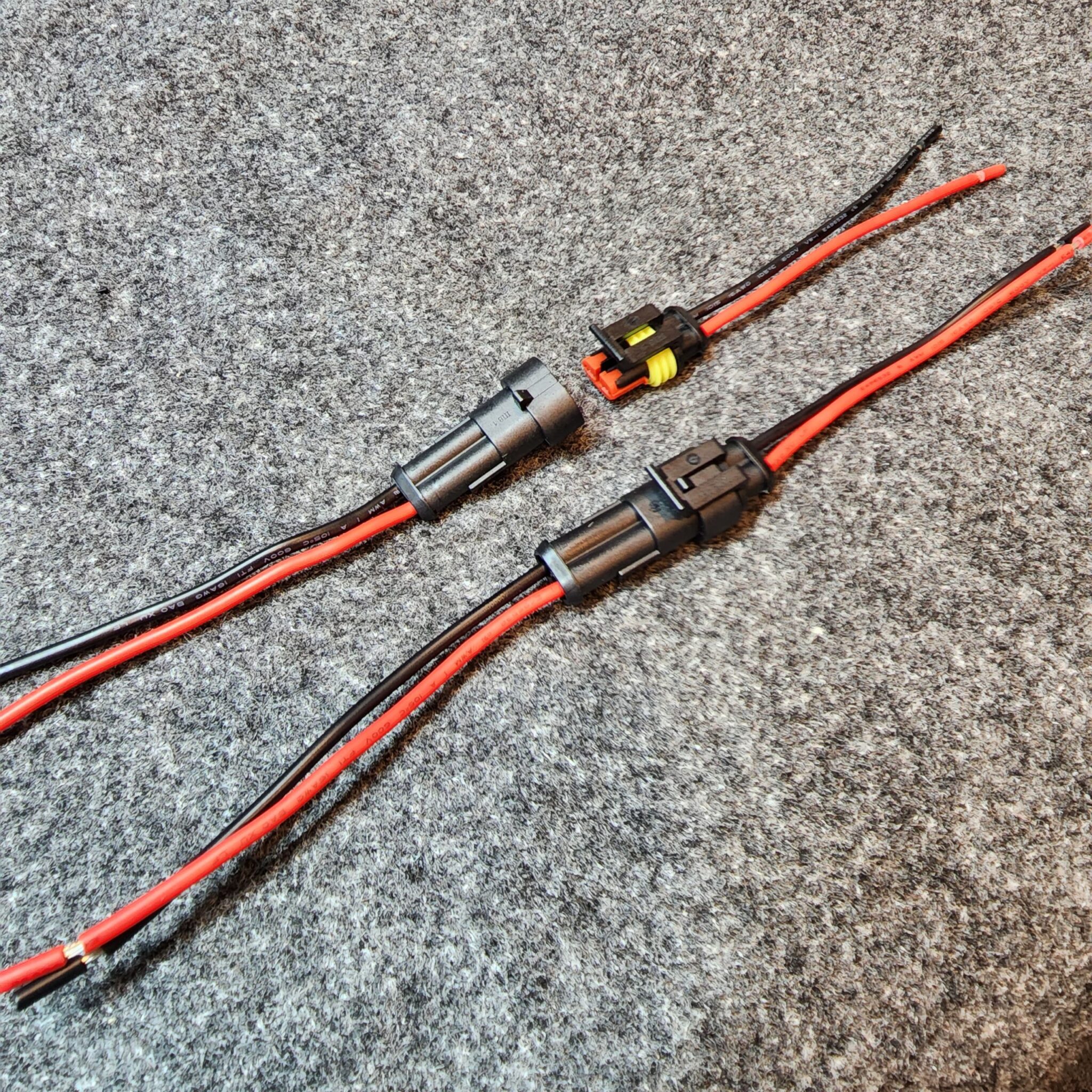 Components of the Wiring Kit – Custom Speaker Pods