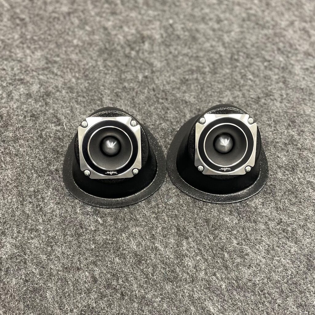 Universal – Custom Speaker Pods